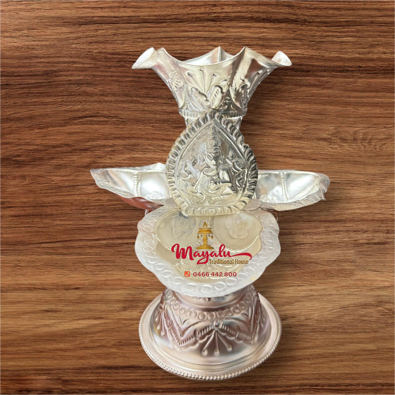 Mayalu Tika Dani Fuldani 3 Leaf with Ganesh